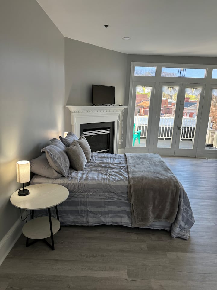 Sky Loft - Staunton, VA