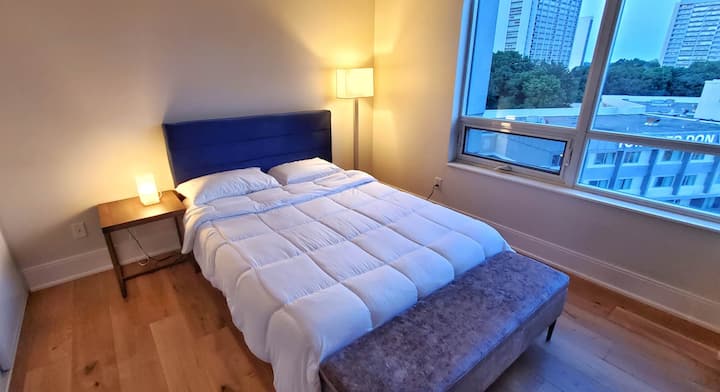 2br Apt＊free Gym & Parking＊ - Toronto, ON