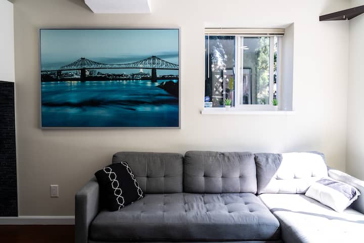 Detached Guest House In Central Vancouver! - Burnaby