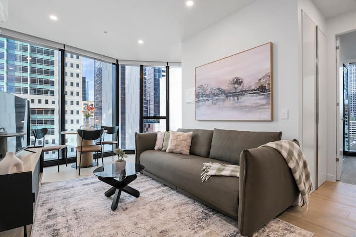 Stunning Apt 100m Fr Parkland W Views, Pool & Desk - Melbourne