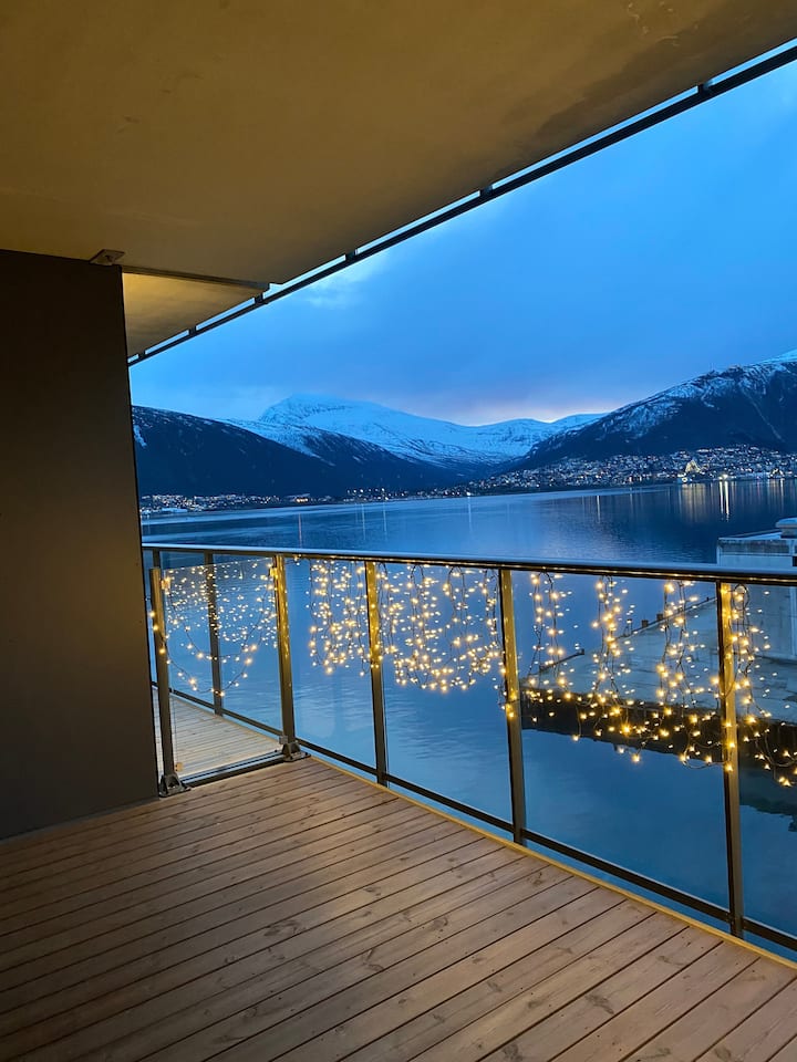 Moderne Leilighet Med Sjøutsikt - Tromsø