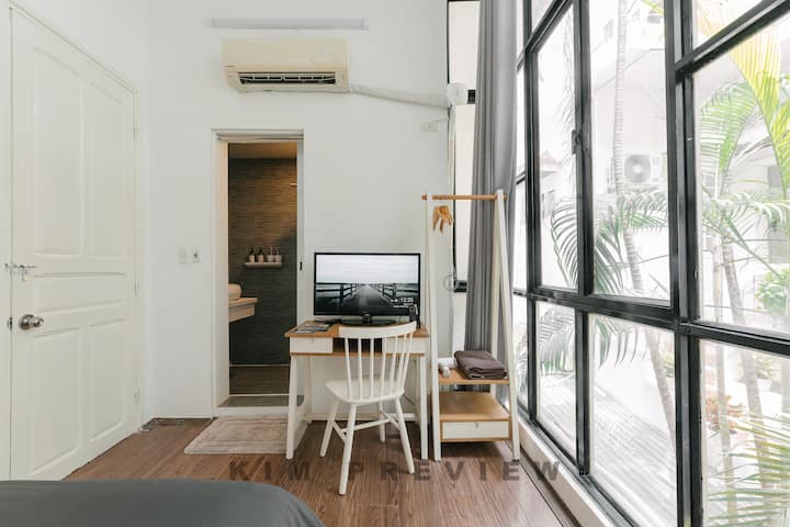 Oldquarter|free Wash Dryer| Netflix|natural Aura - Vietnam