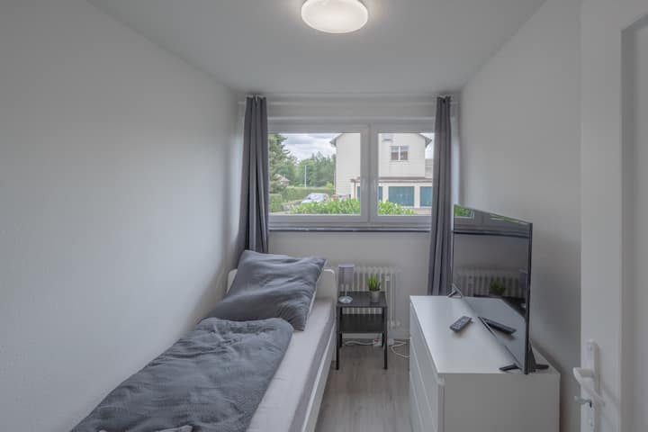 Newly Renovated Spacious Apartment- Vl01 - Villingen Schwenningen