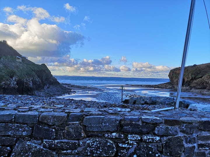 Cosy 2-bed Flat In Little Haven - Pembrokeshire