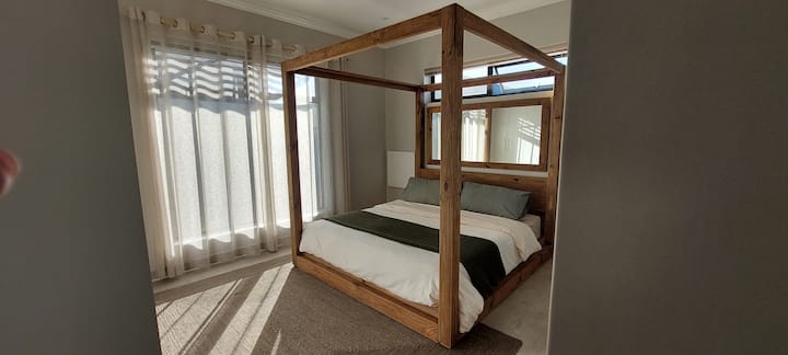 Willou Home - Wifi/garage Parking/braai Area - George