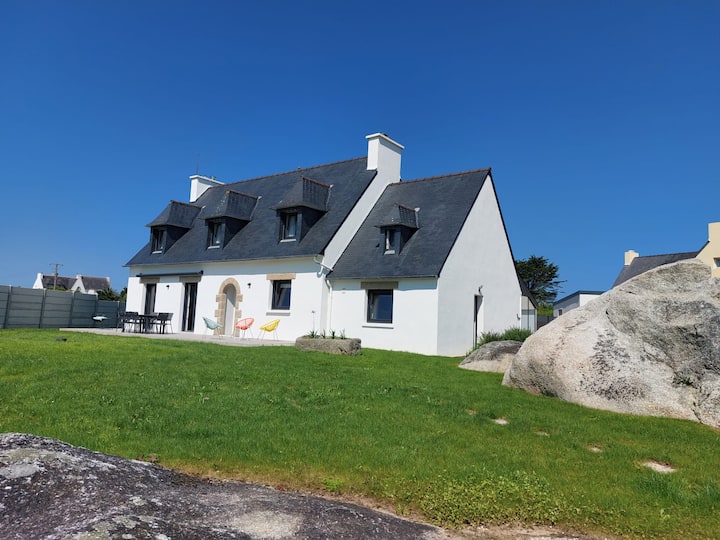 Villa Avec Jacuzzi Bord De Mer 12 Pers - Kerlouan