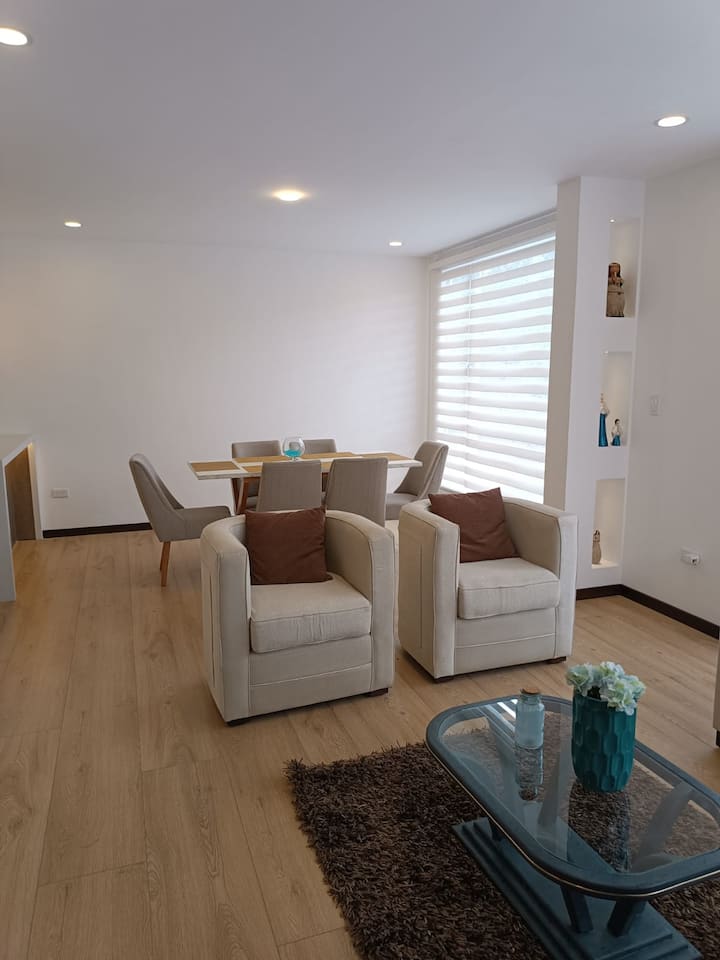 Departamento En La Mejor Zona - エクアドル クエンカ