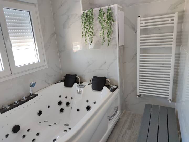Apartamento Con Jacuzzi: El Rincón De Las Delicias - Saragosse