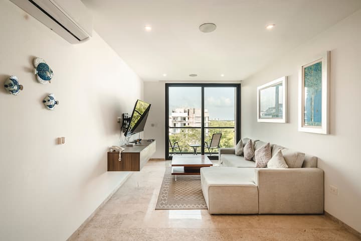 Penthouse W/ Private Rooftop Pool Steps From 5th A - Playa del Carmen