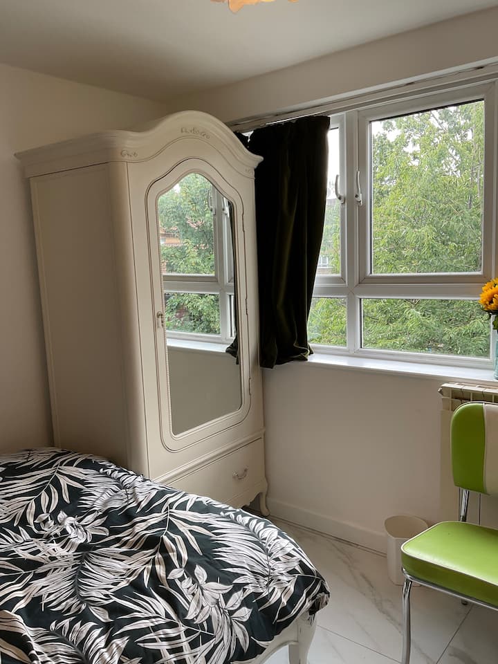 Studio In Kensington, London - Fulham