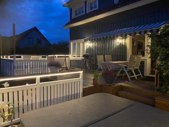 Charmig Villa Nära Göteborg - Göteborg