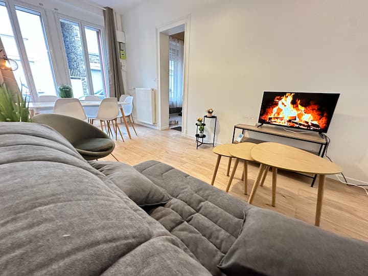 S Au Détour D’la Meuse Maison 2 Chambres Au Centre - Revin