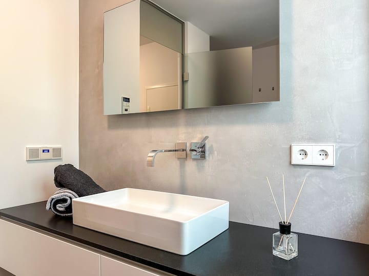 Modern Apartment At The Tiergarten - Nuremberg