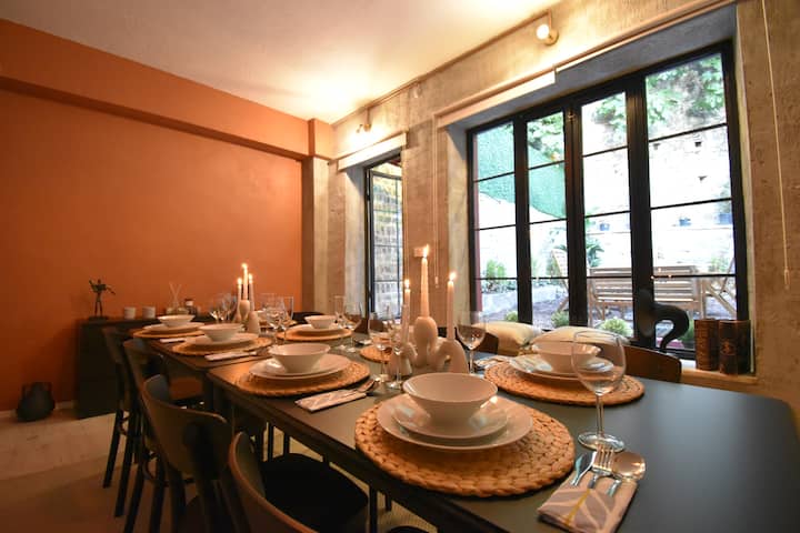 Stunning 6br 4bath Near Tram - Estambul