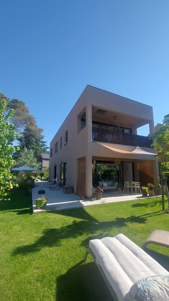 Casa De Diseño En La Sierra - Torrelodones