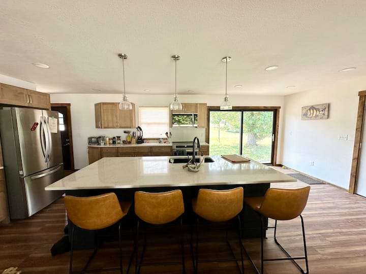 Newly Renovated Home On Quiet Street In Sturgis! - South Dakota