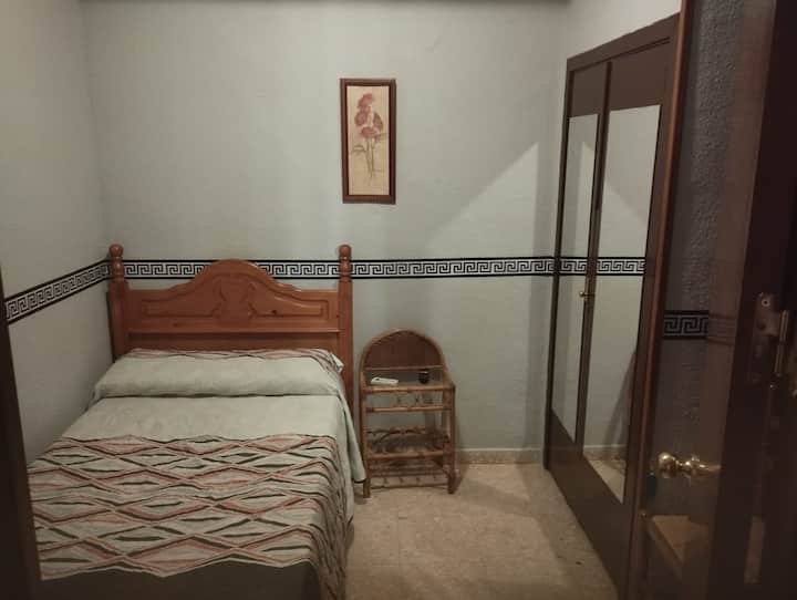 Hab 1 Pers Con Baño, Aire Ac Y Wifi - Cordoue