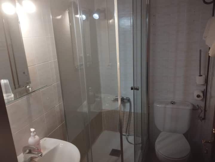 Hab 4p Con Baño, Aire Ac Y Wifi - Córdoba