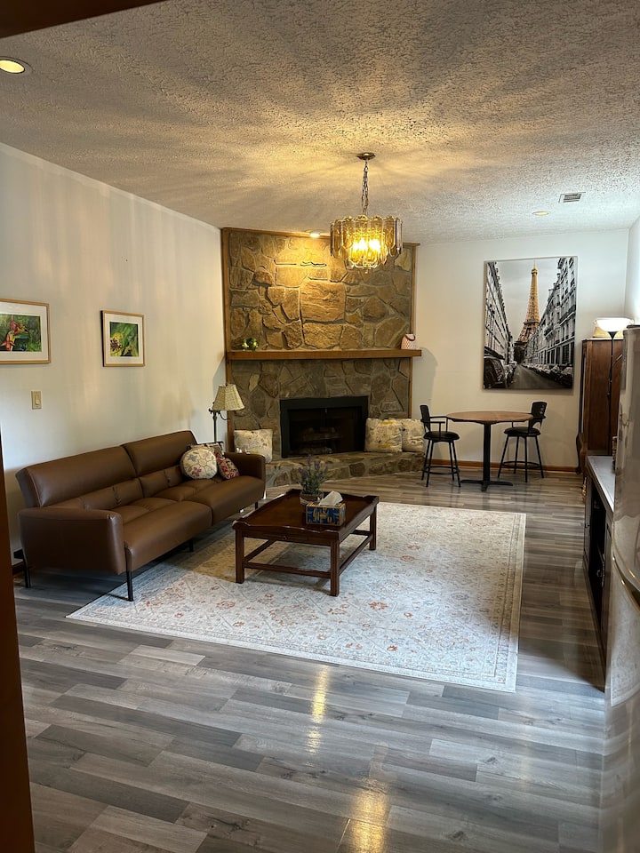 Little Garden Guest Suite - Alpharetta, GA