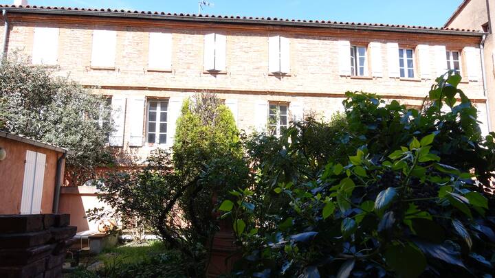 Charme De L'ancien Au Centre Et Quartier Paisible - Toulouse