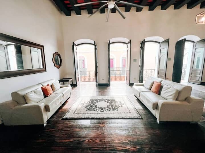 255 Tanca - Cozy Grand House - San Juan, Puerto Rico