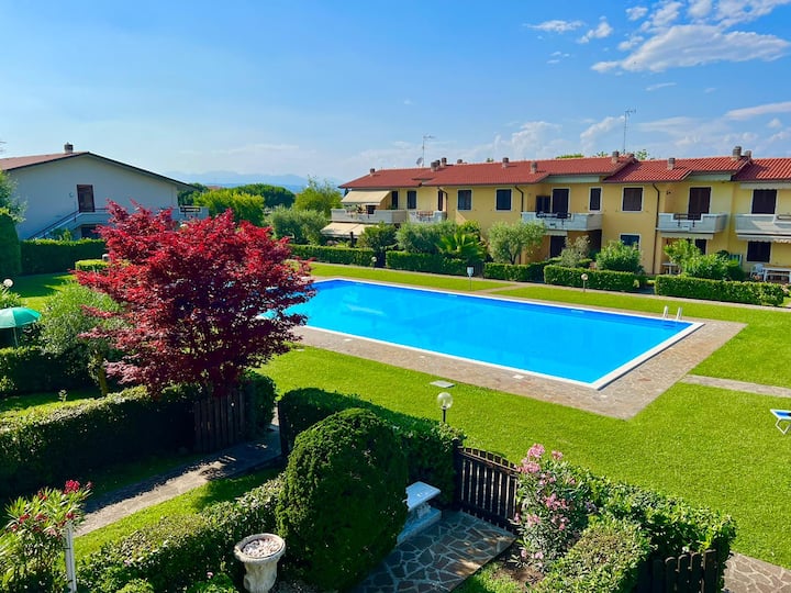 Cozy Apt With Pool Front Harbour - Sirmione