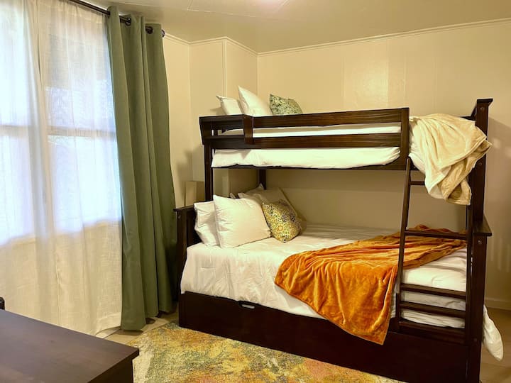Cozy 1-br Suite Near Downtown - Moscow, ID