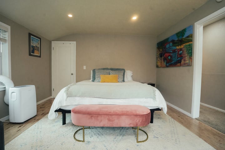 First Street Downtown King Suite - Napa, CA