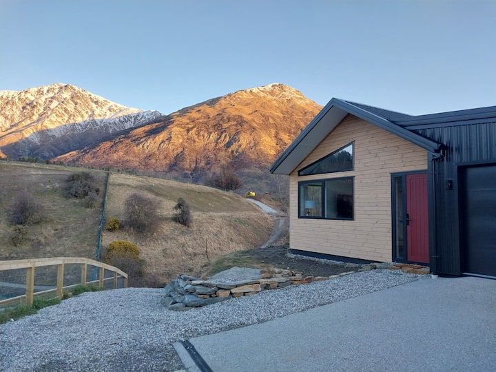 Sunrise On Bridesdale Farm - Arrowtown