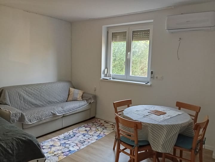 Hiša V Centru Beltinc - Banovci