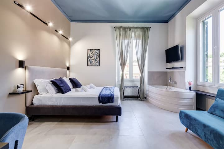 Vivilo Collection | Muggia21suites-king Pv Jacuzzi - Rome
