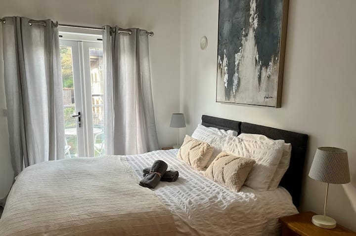 Towan Valley Cottage • Pet Friendly • Free Parking - Porthtowan