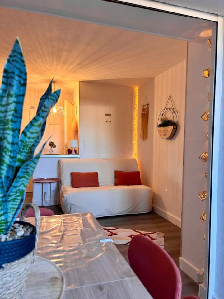 Capinède Appart Parking  Piscine - Agde