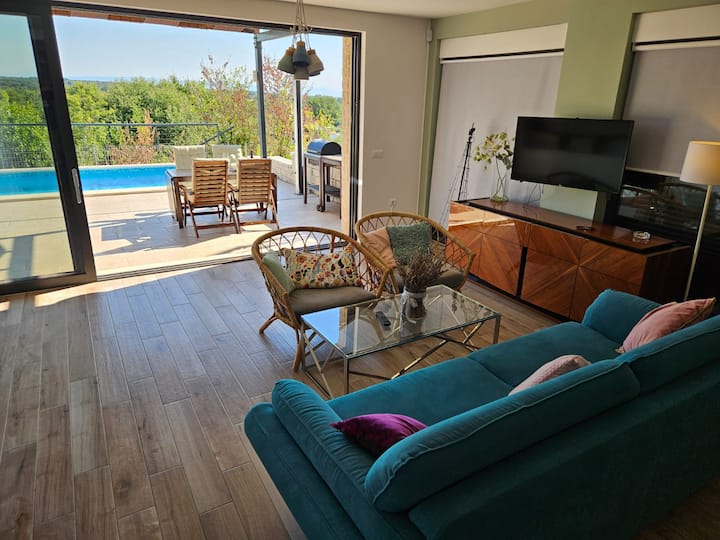 Apartman Marlera Sa Bazenom - Medulin