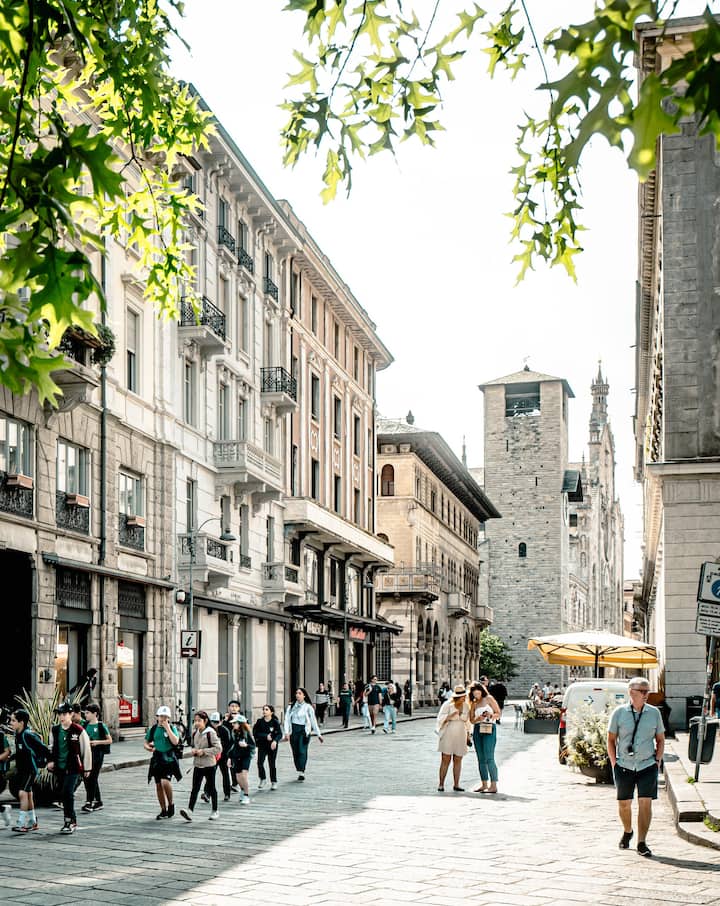 Mantovani-in The Heart Of Como - Como