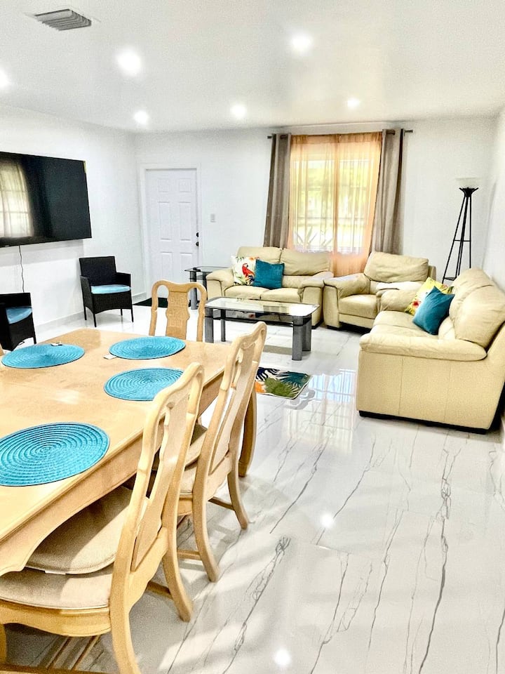 Cozy Home In Charming Dania Beach - Hollywood