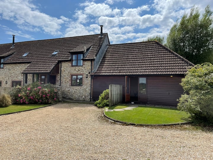 Barn Cottage - Country Escape Close To The Sea - Charmouth
