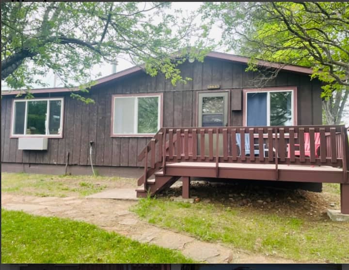 Lake View Chalet At Fanny Hooe - Copper Harbor, MI