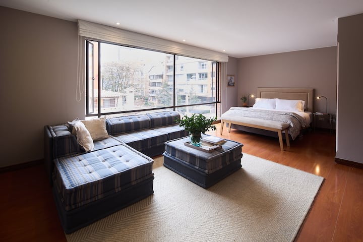 Exclusive Apartment In Bogotá's 93 Park Area - Bogota