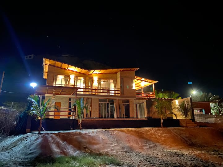 Casa Panchita A Orilla De Playa - Caleta Cruz