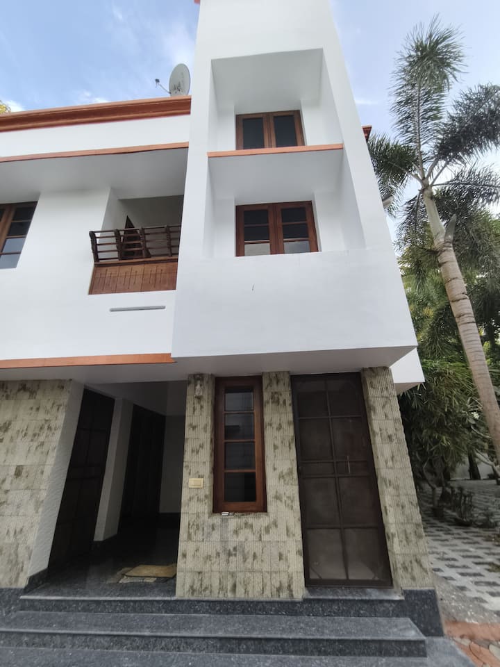 1 Bedroom Apartment Near Technopark In A Calm Area - Thiruvananthapuram