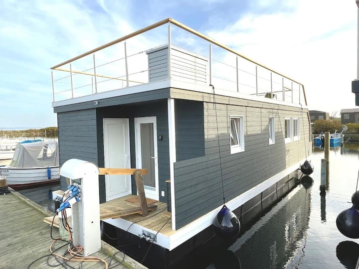 Hausboot Bruntje Schleswig - Schleswig
