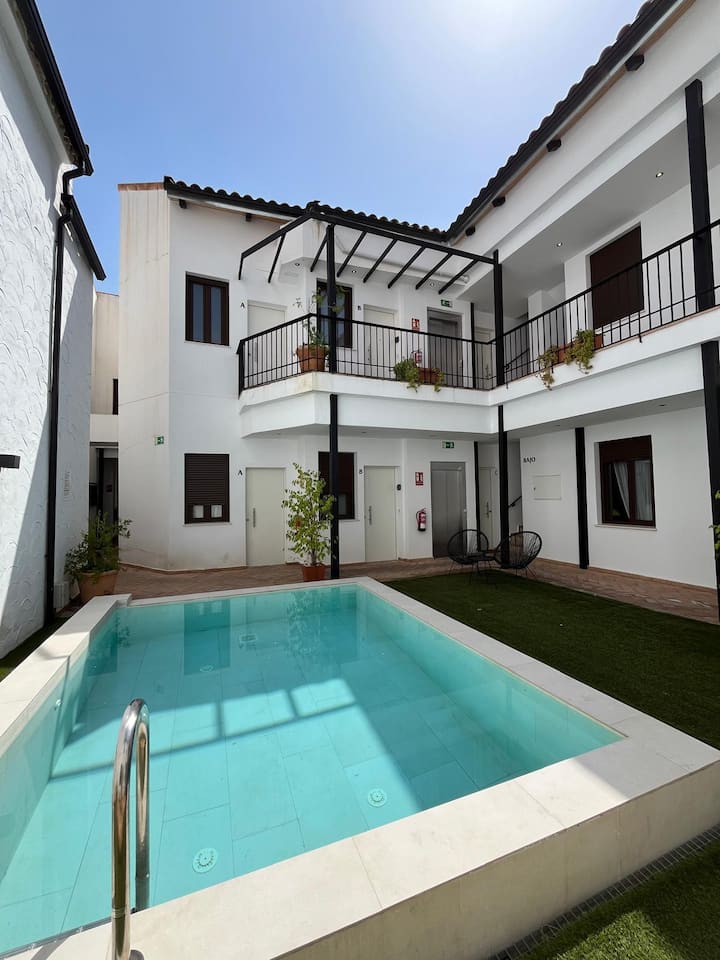 Regina Home - Córdoba, İspanya