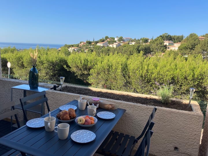 Appartement Vue Mer Refait à Neuf En 2024 - Bandol