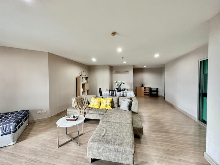 B15-new Rare 3bd Downtown, Jood Fair, Bangkok Cbd. - Bangkok