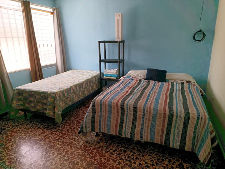 5. Bonita Y Sencilla Habitacion En Casa Huespedes - San Salvador