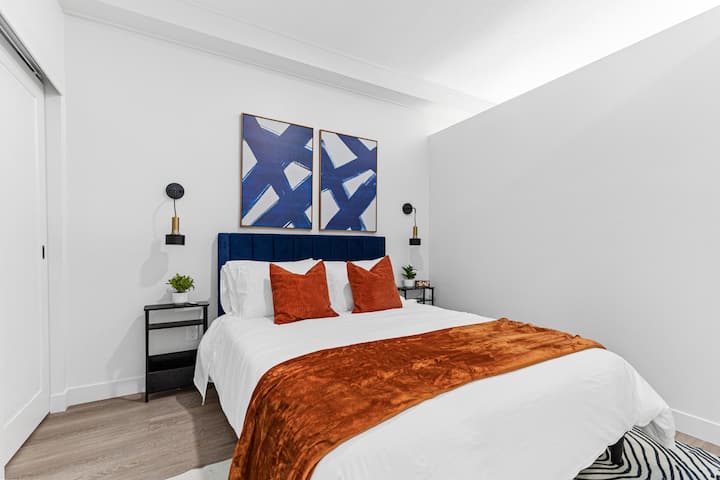 1bed 1bath + Gym | 10 Min Dt + Stadiums & Airport - Minneapolis, MN