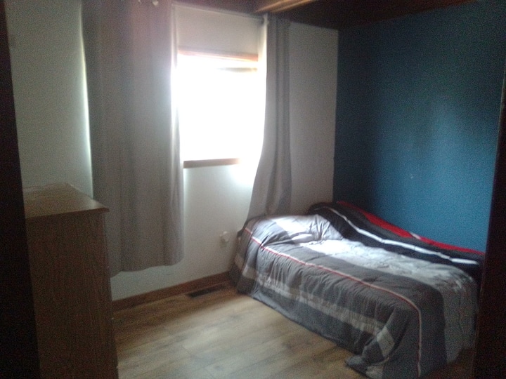 Inexpensive Authentic Home Stay - South Lake Tahoe, CA