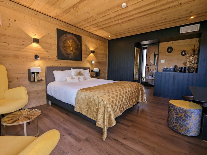 Lodges Au Sein D'un Hôtel 4* - Fréjus