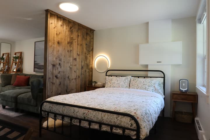 Cawston Farm Stay - Keremeos